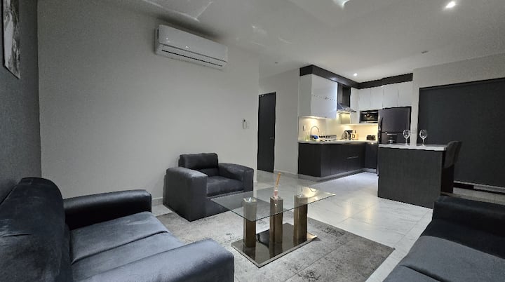 Depa De Lujo Cerca Del Aeropuerto - Mexico