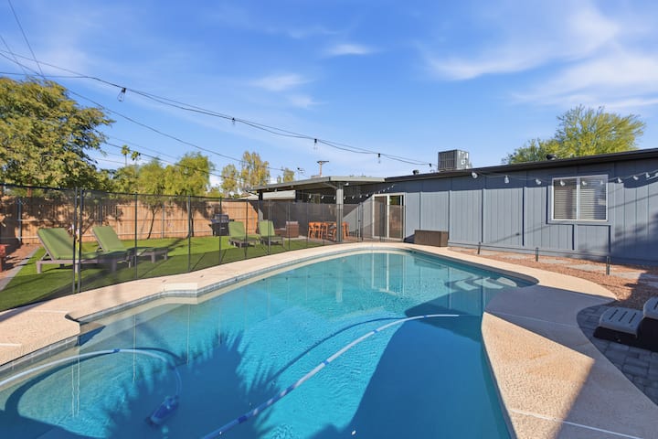 Modern Downtown Chandler 4br • Private Pool/spa - Chandler, AZ