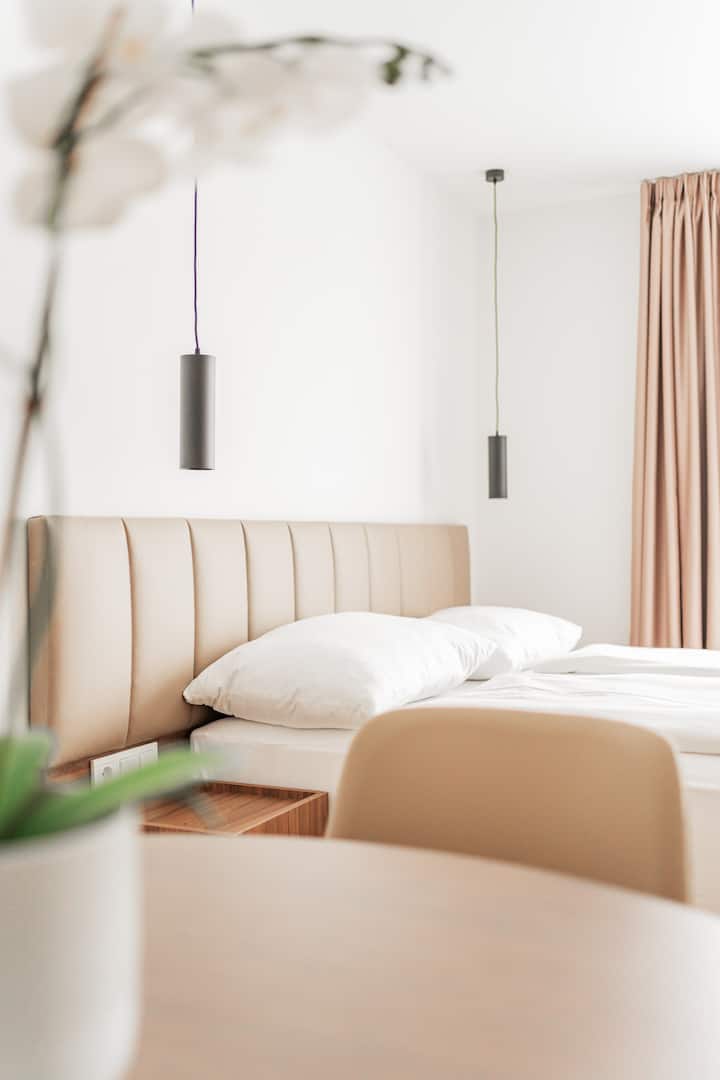 Home1 - Maisonxv Studio - Viena