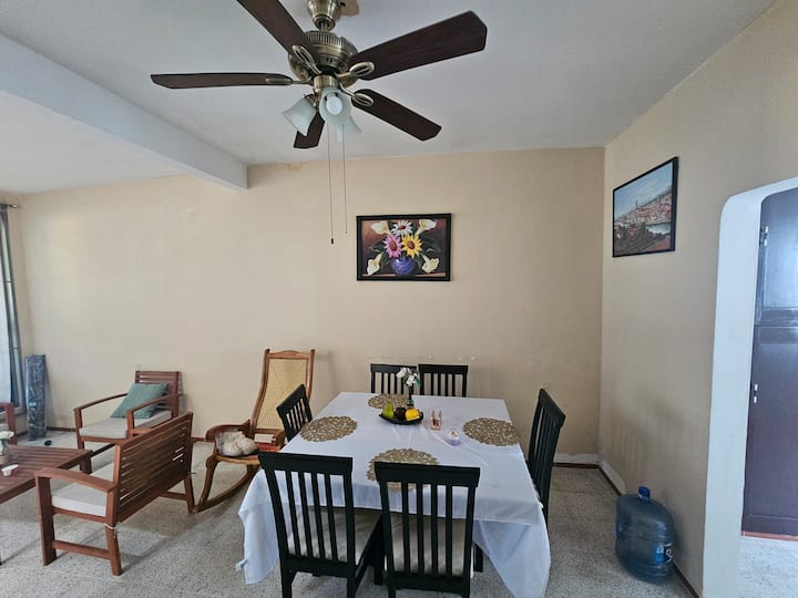 Casa Espaciosa En Zona Norte - Costa Dorada