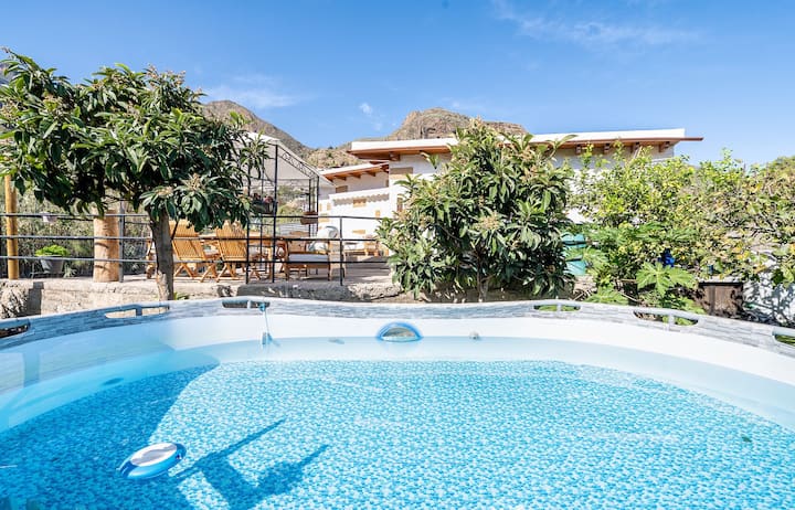 El Refugio De La Caridad. - San Bartolomé de Tirajana