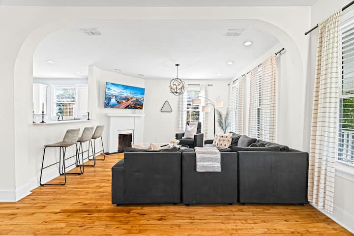 Stylish 2br In Historic Home | Walk To Events - Jacksonville, FL