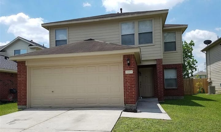 Tres Palmeras Chadburies Place. - Fort Bend Houston - Houston