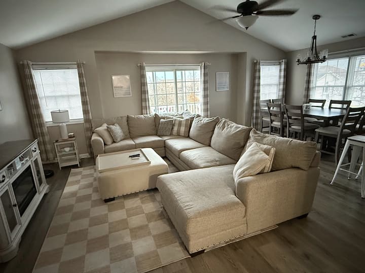 Bayside 3br Condo - Open Layout - Near Playground - Wildwood, NJ