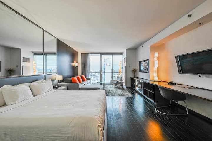 Ti20* Studio Strip View W/open Balcony At Palms - Las Vegas, NV