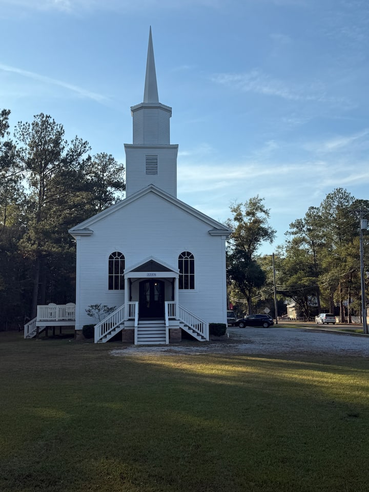 Historical Church/home - Abita Springs, LA