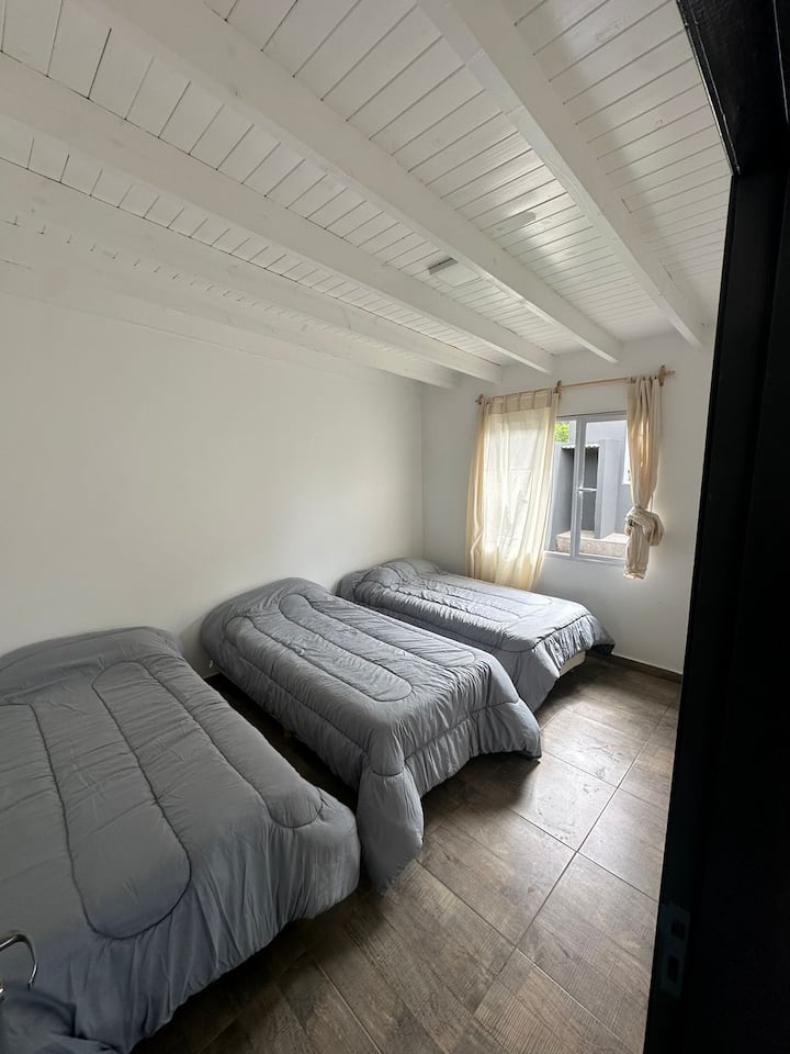 Complejo De Casas En Necochea En Zona Parque - Necochea