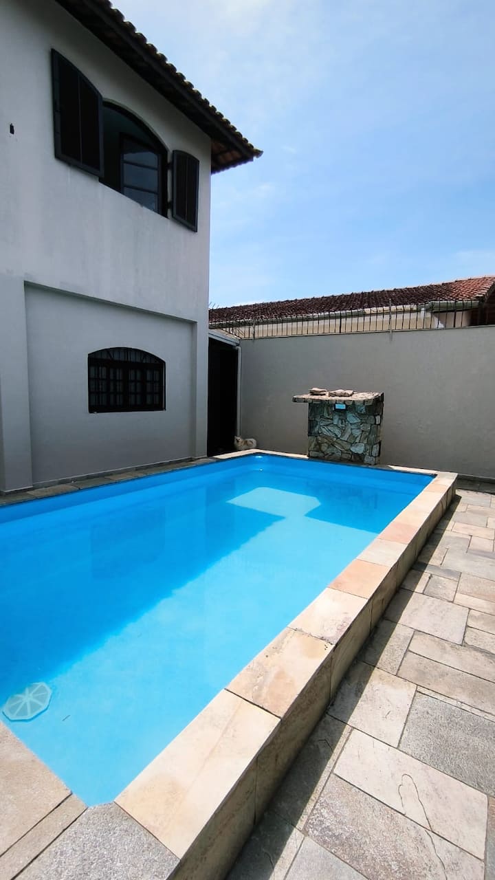 Casa Com Piscina - Praia Grande/ Maracanã - Praia Grande