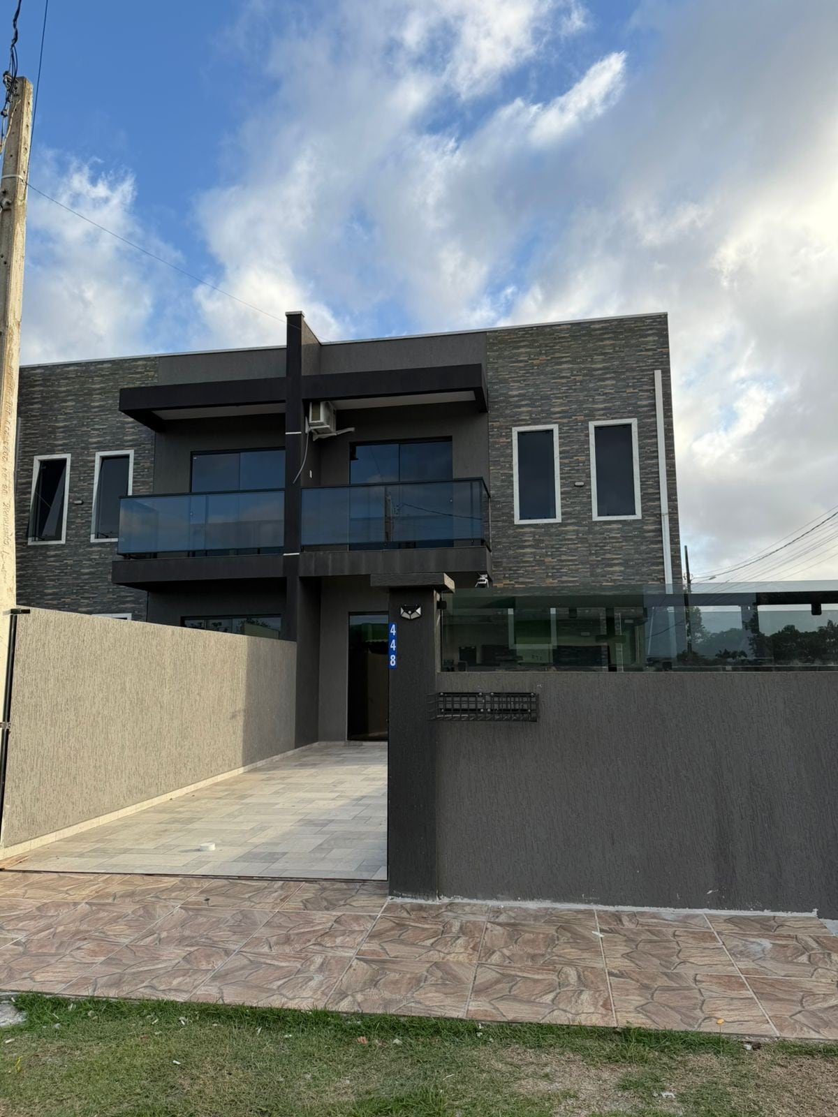 casa de esquina de fácil acceso - Casas en renta en Pontal do Paraná ...