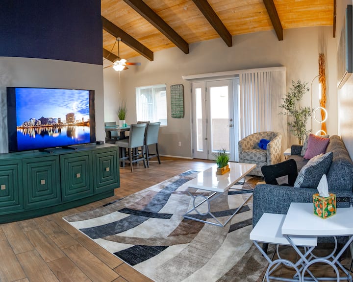 3br Condo In Tempe | Close To Asu | Pet Friendly - Tempe, AZ