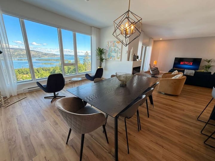 209 | Condo De Luxe | Piscine & Vue Fleuve - Baie-Saint-Paul