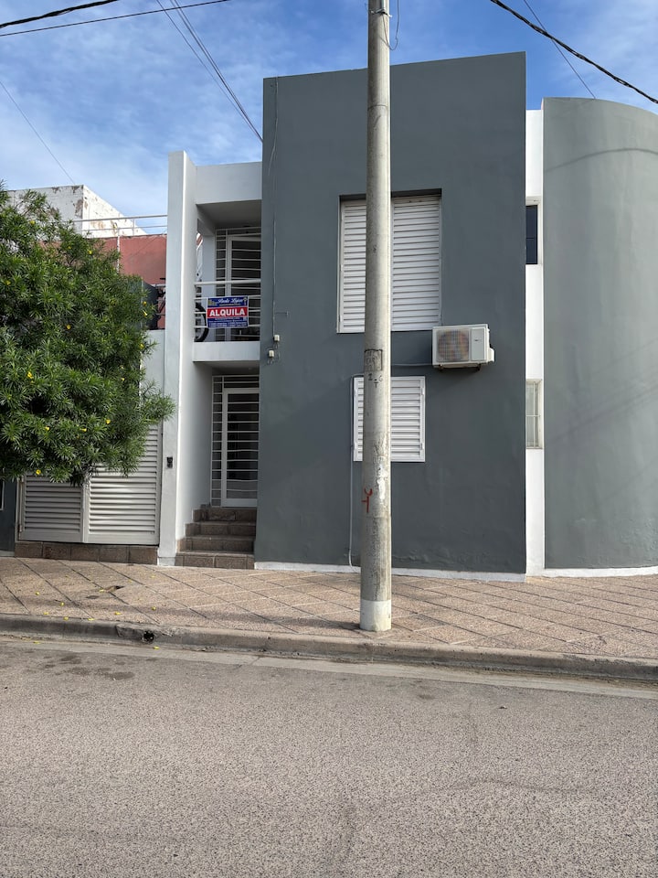 Cómodo Y Lindo Departamento En La Rioja, Argentina - La Rioja
