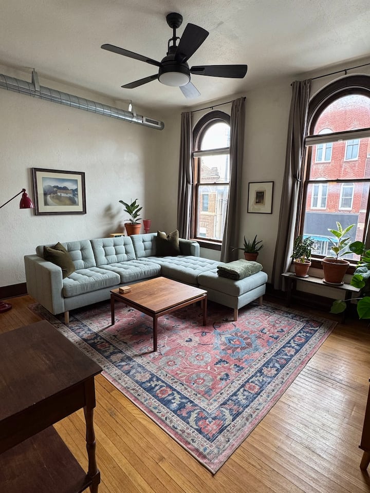 Upside King Suite - Decorah, IA