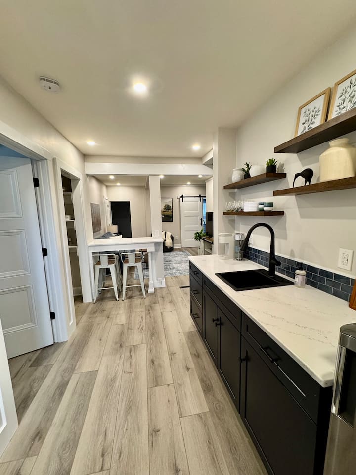 Chocolate Avenue Charms - Hershey, PA