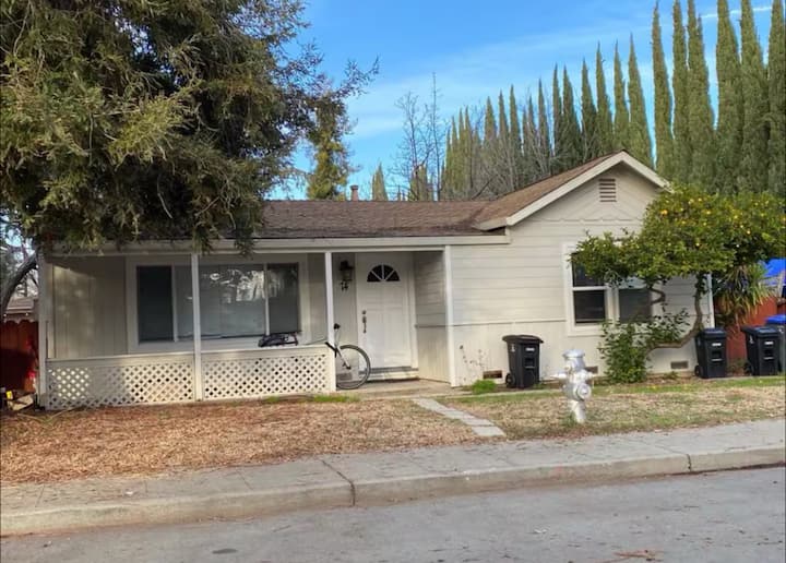 D44- Private Bedroom - Mountain View, CA