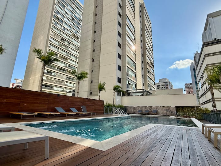 Espaçoso | Cozinha | Confortável | 50 M Do Frei - Brazil