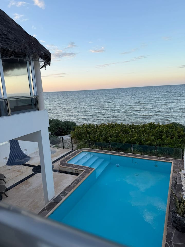 Lovelace - Telchac Puerto