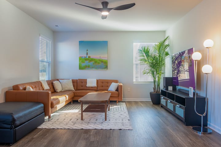 New & Modern Home In Southport • Family Friendly - Southport, NC