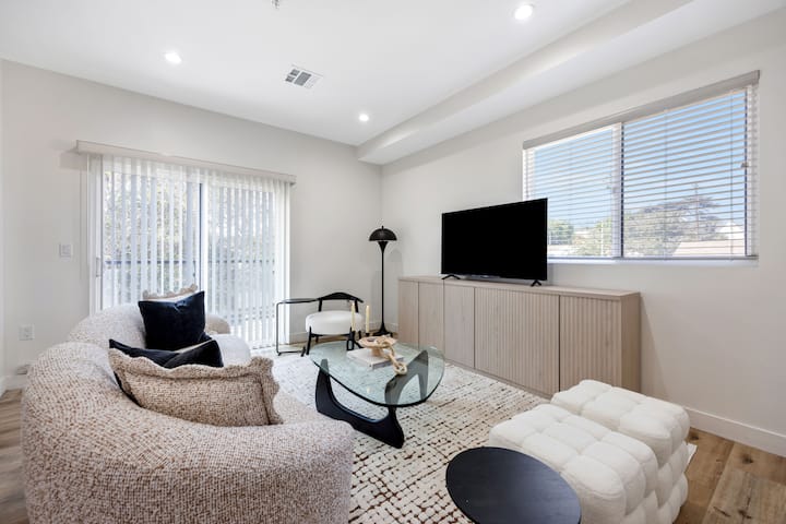 Bright And Spacious Home In La.(new)#2 - Los Angeles, CA
