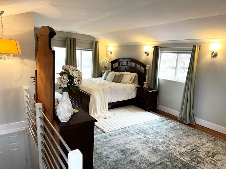 Cozy Huge Master Suite With Attached Bathroom. - Layton, UT