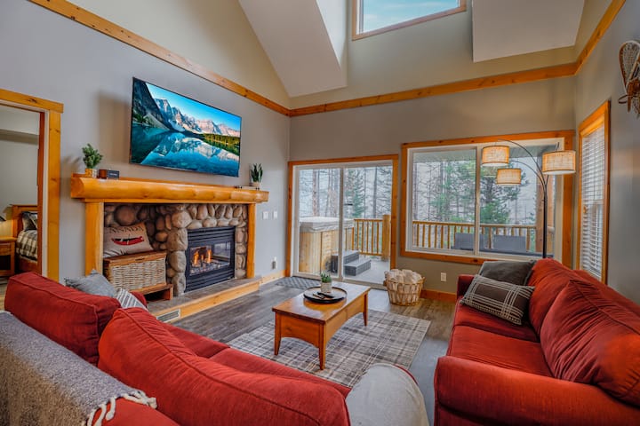 Ski-in / Ski-out Retreat @ Kimberley Alpine Resort - Kimberley, BC, Canada