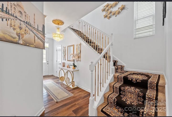 Cozy Single-family Home With A Fenced Backyard - レイク・ワイリー, SC