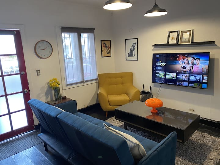 Casa Ciruela. La Mejor Ubicación De La Ciudad. - Ensenada