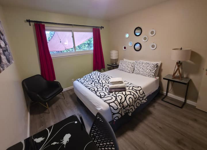 Bernardo 6~private Bedroom~shared House~ Sunnyvale - Mountain View, CA
