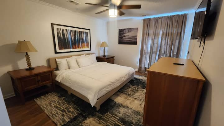 Spacious 5br House Close To Silo Square, Southaven - Southaven, MS