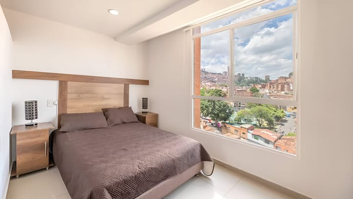 Loft Piso 14 – Vista Y Ubicación Ideal - Medellín