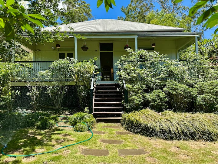 Treefeller’s Holiday Cottage Eumundi - Cooroy
