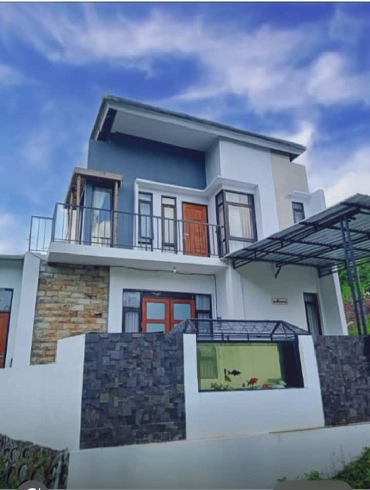 Greenview Magelang - Warm, Cozy And Green - Magelang