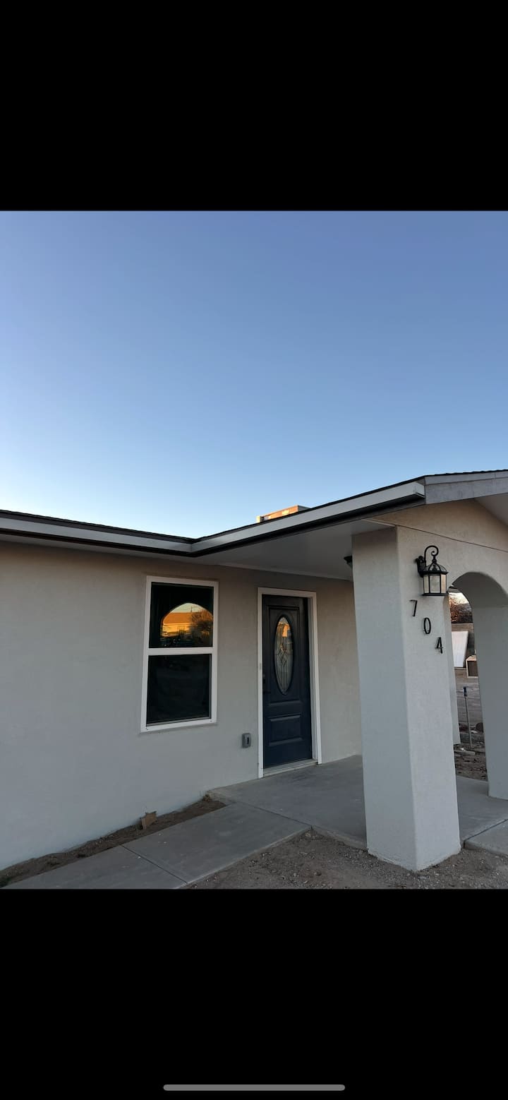 The House By The Lake - Truth or Consequences, NM