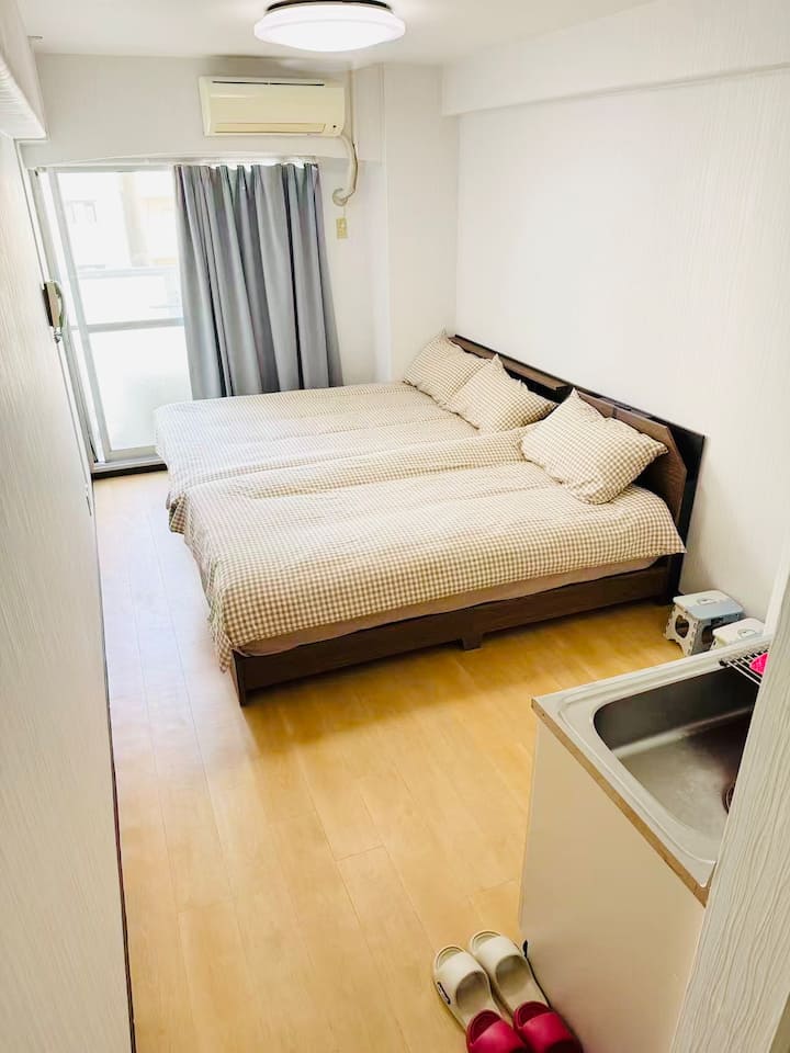 大阪府中央区荷塘月色民宿的三人房间A,提供家一样的温暖 - Osaka