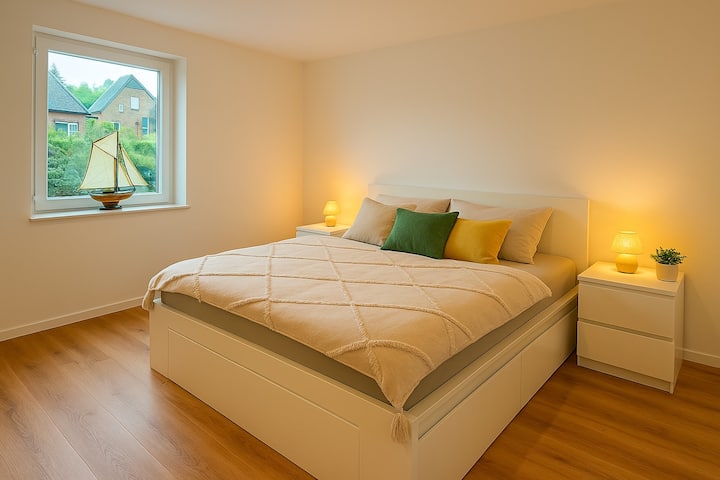 Ankerplatz Direkt Am Hafen · 30 Sek Zum Wasser - Pruchten