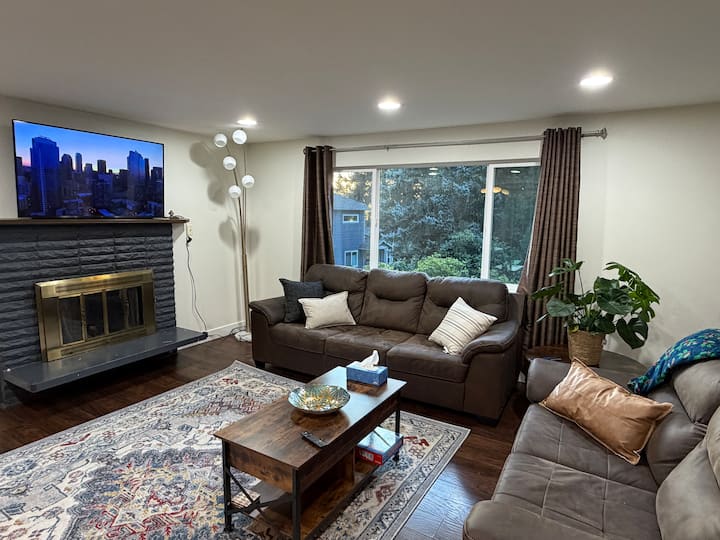 Cozy Kirkland Home In Prime Location - Bothell, WA