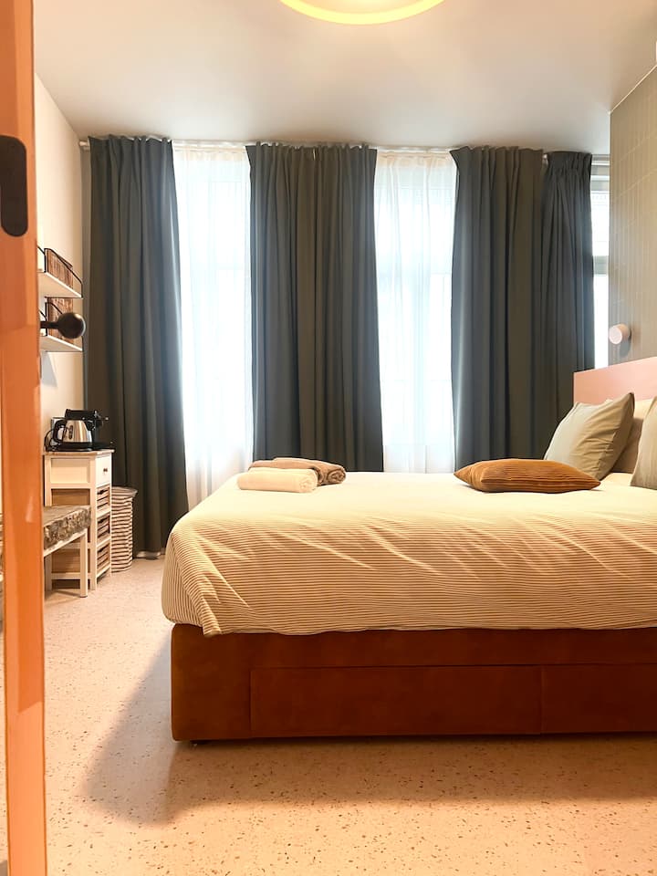 Ferdinand - 4p, 2 Verbonden Kamers - Gent Centrum - Gand