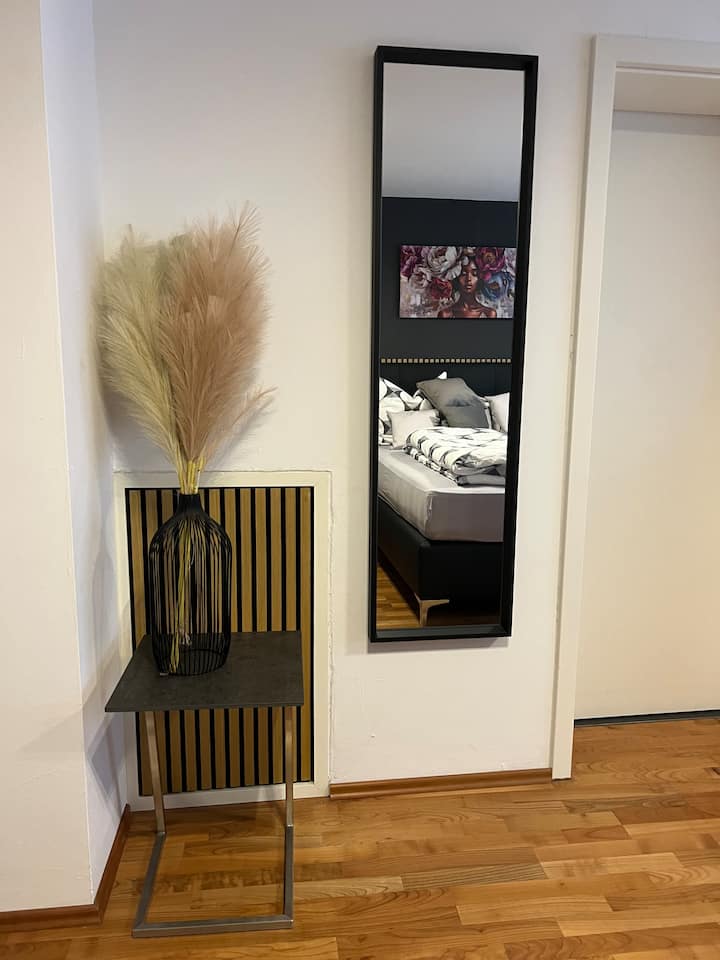 Gemütliches Zimmer Mit Bad Am Stuttgarter Weinberg - Stuttgart