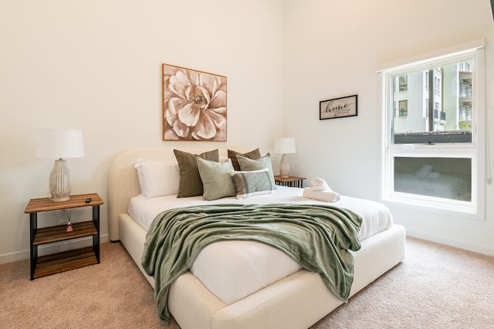 Modern 2 Queen Beds Suite - Claremont