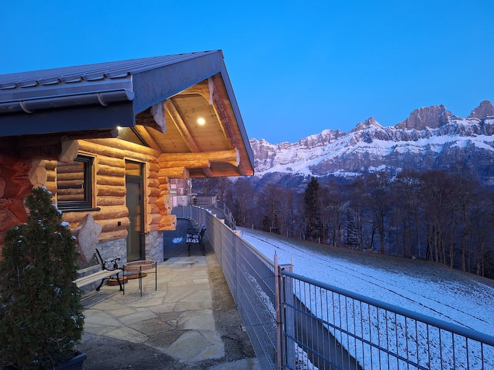 Blockhütte Fäsch - Suiza