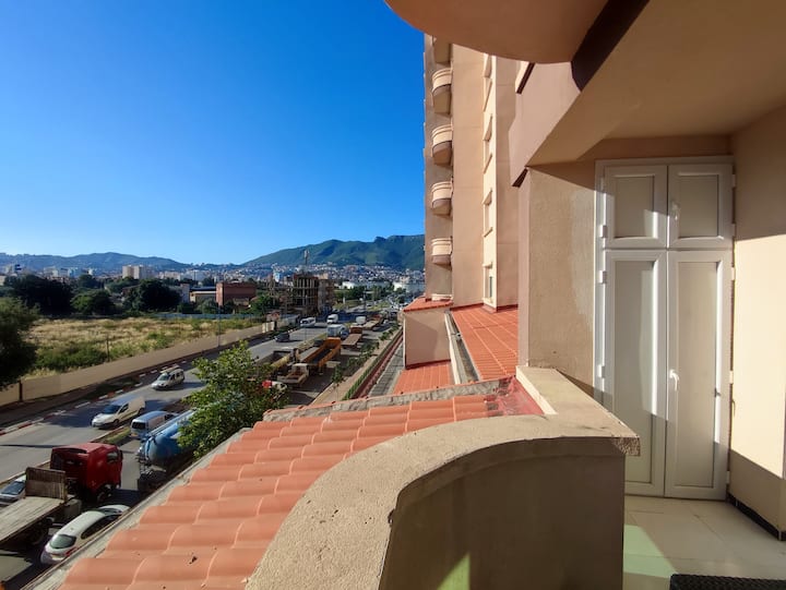 Location Un Appartement Type F3 Coté Ville - Béjaïa