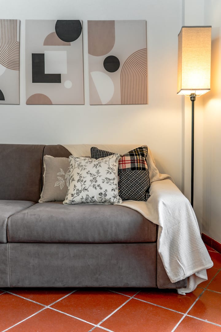 Scappo In Umbria, Casetta Della Signoria - Spoleto