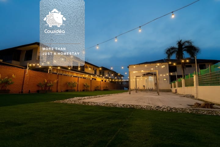 【Senai】spacious/event/pool/ktv (4br5b) 30-35 Pax - Senai