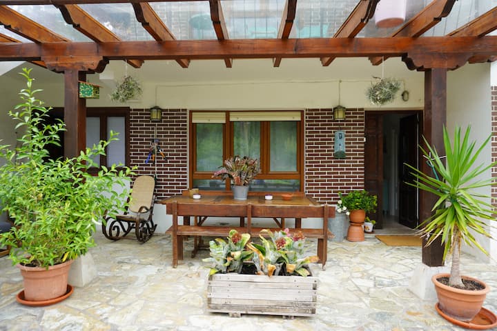 Apartamento Con Terraza Frente Al Golf De Pedreña - Solares