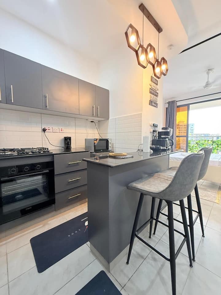 Sara's Cozy Studio With Pool & Gym - Mombasa