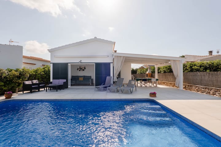 Villa En Primera Línea Con Piscina Privada - Minorque