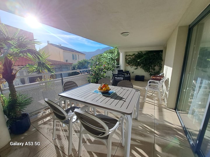 Central Et éLégant Appartement Climatisé (4 Pers.) - Calvi