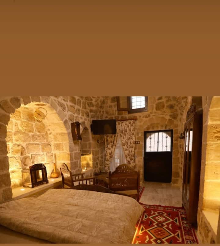 Mardin Antik ŞEhirde Mutfaklı Taş Ev - Mardin