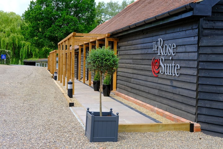 The Warren Estate Rose Suites - Maldon