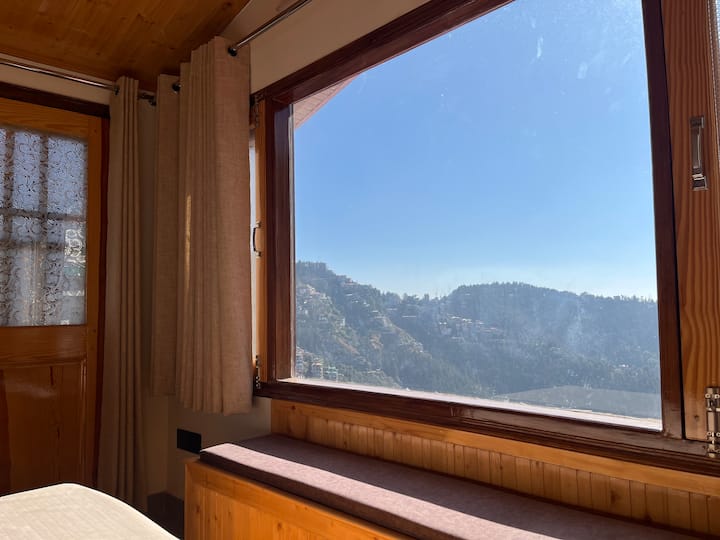 New 1bhk Attic In Shimla Town With Infinity View - 심라